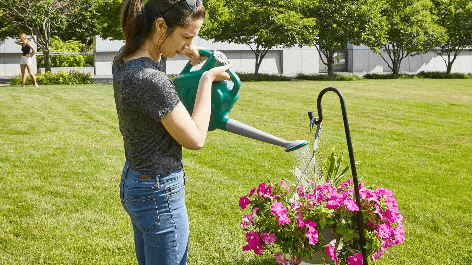 Watering Can: Comparison between Different Materials - Hantechn